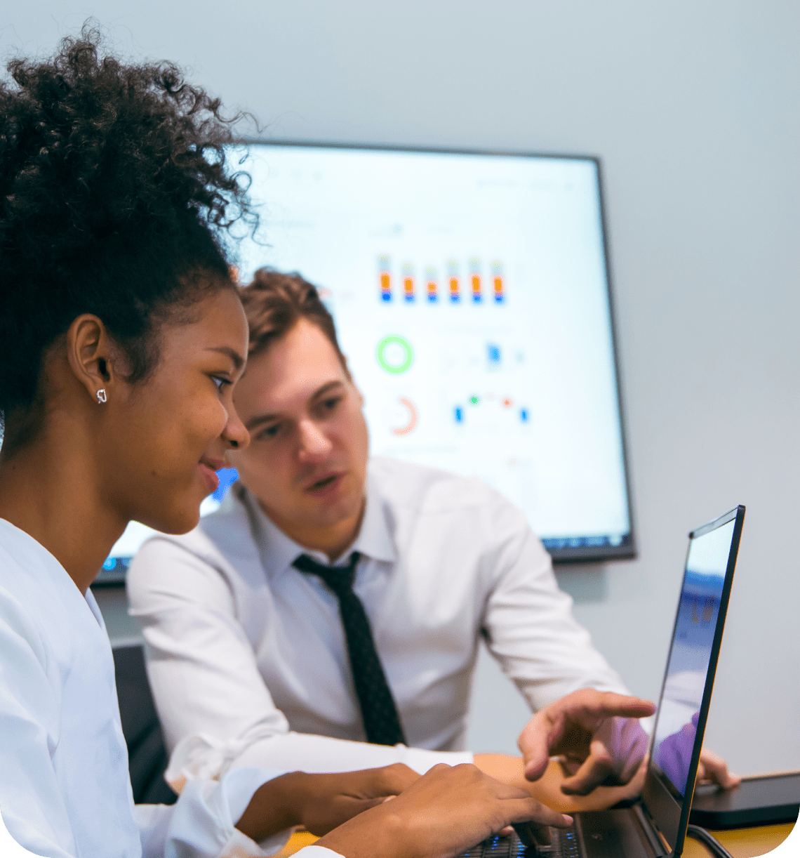 Team Onboarding & Software Training: Curve Makes it Easy